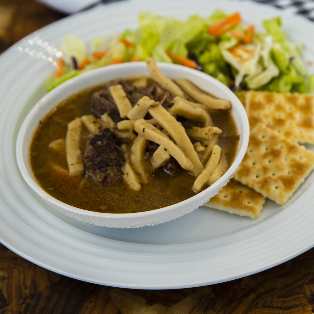 Beefy Noodle Soup – Crockstar